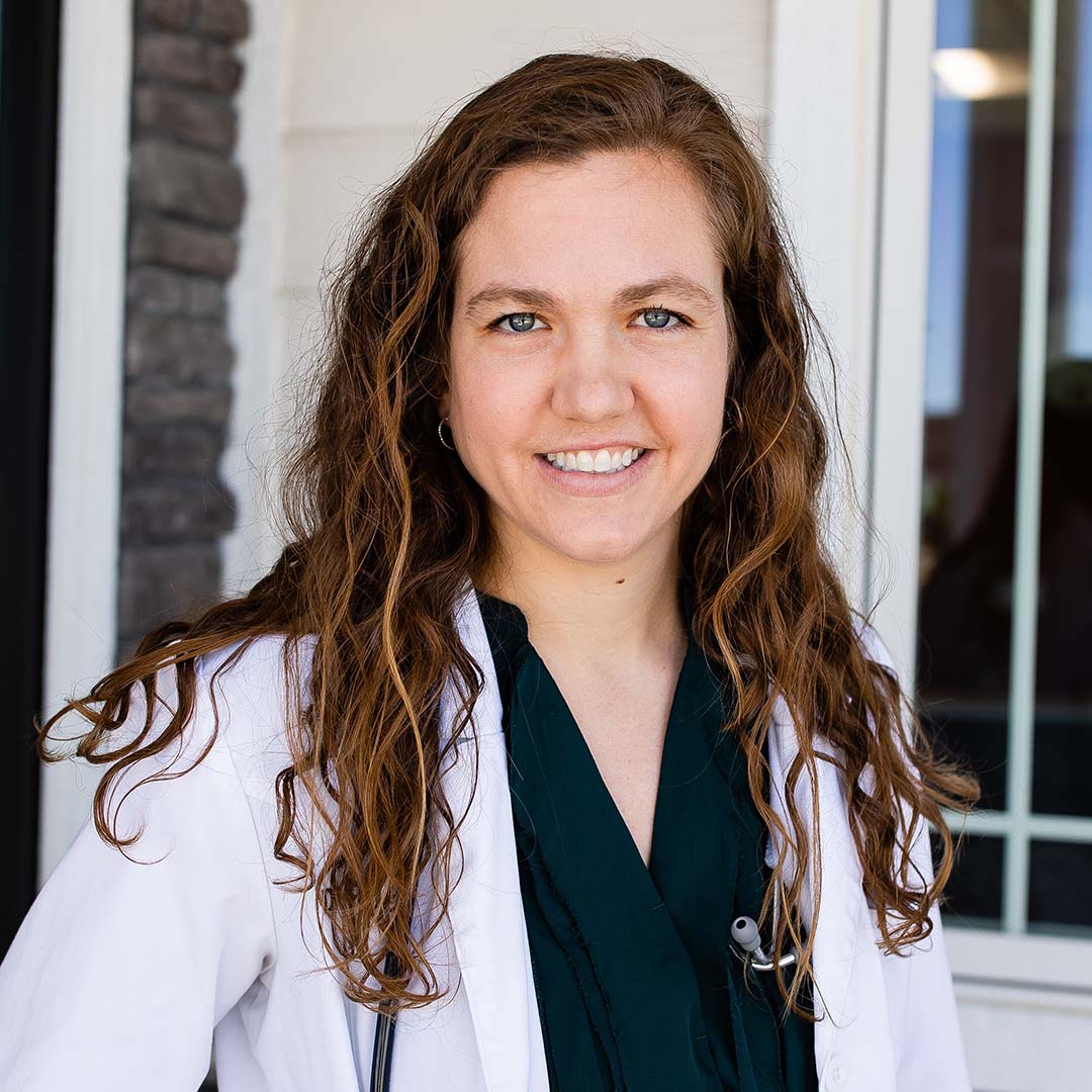 Dr. Hannah Crane | Somerset Veterinary Hospital